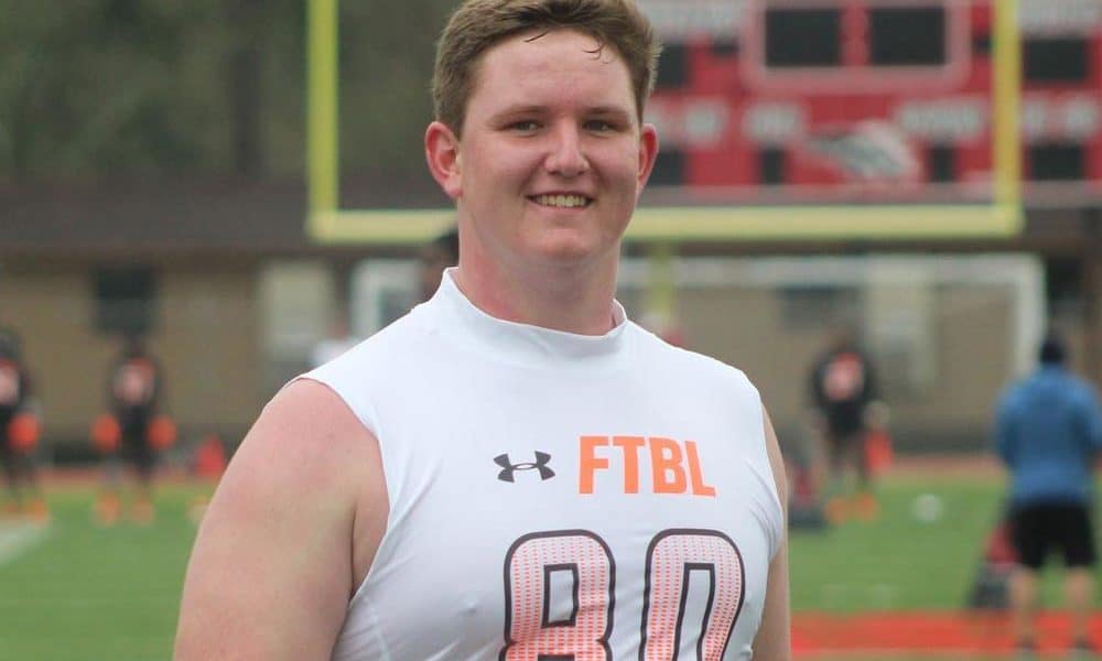 4-star OL Chad Lindberg commits to Georgia for 2020
