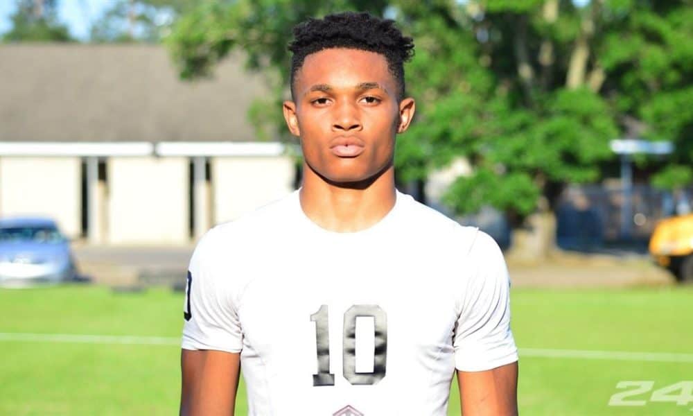3-star cornerback Daran Branch flips commitment from Ole Miss to UGA