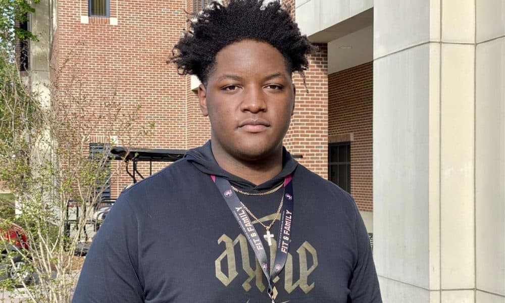 3-star offensive lineman Jared Wilson flips back to UGA for 2021