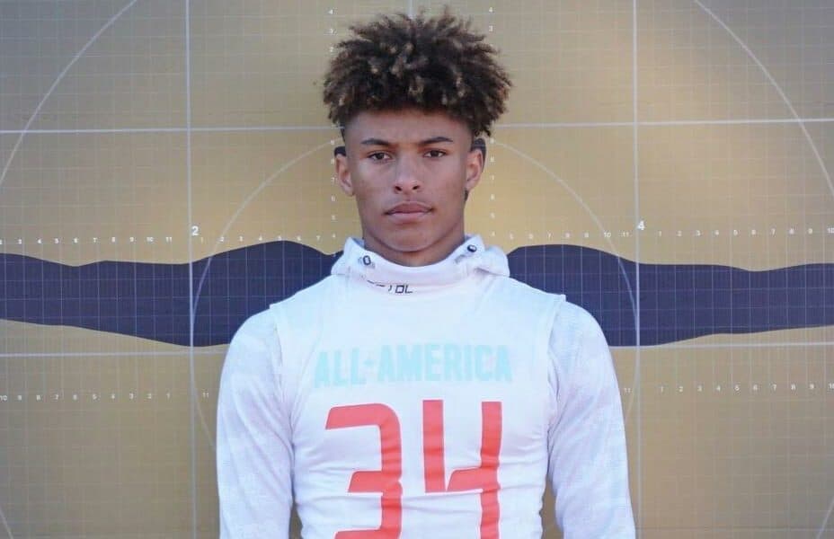 CJ Smith commits to UGA football for 2022 class