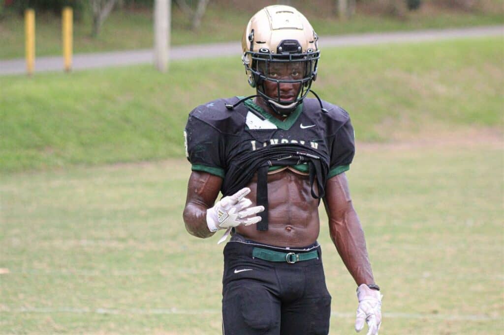 Raylen Wilson commits to UGA football for 2023 class