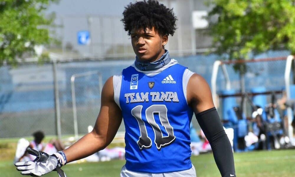 Troy Bowles commits to UGA football for 2023 class