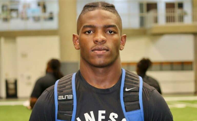 Demarcus Riddick commits to UGA football for 2024 class