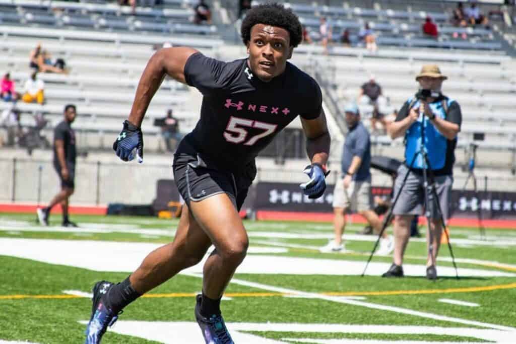 Four-star linebacker Kristopher Jones commits to Georgia for 2024