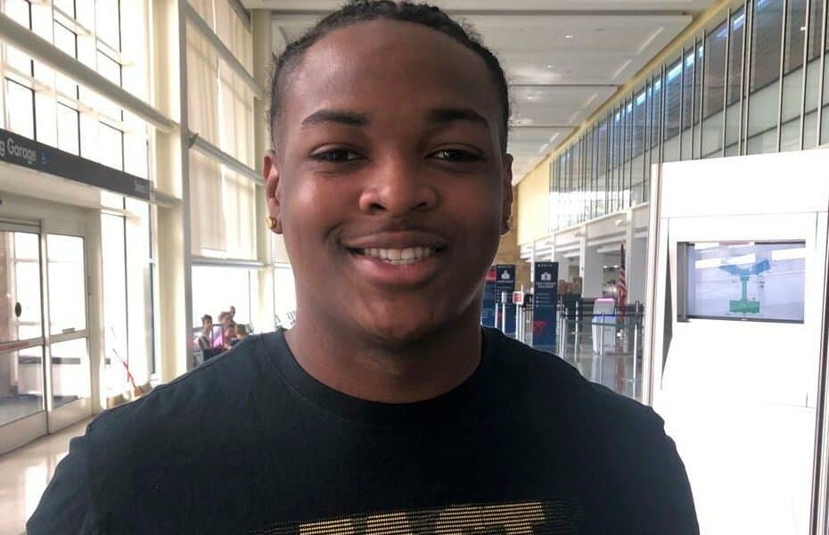 4-star offensive lineman Marques Easley commits to Georgia for 2024