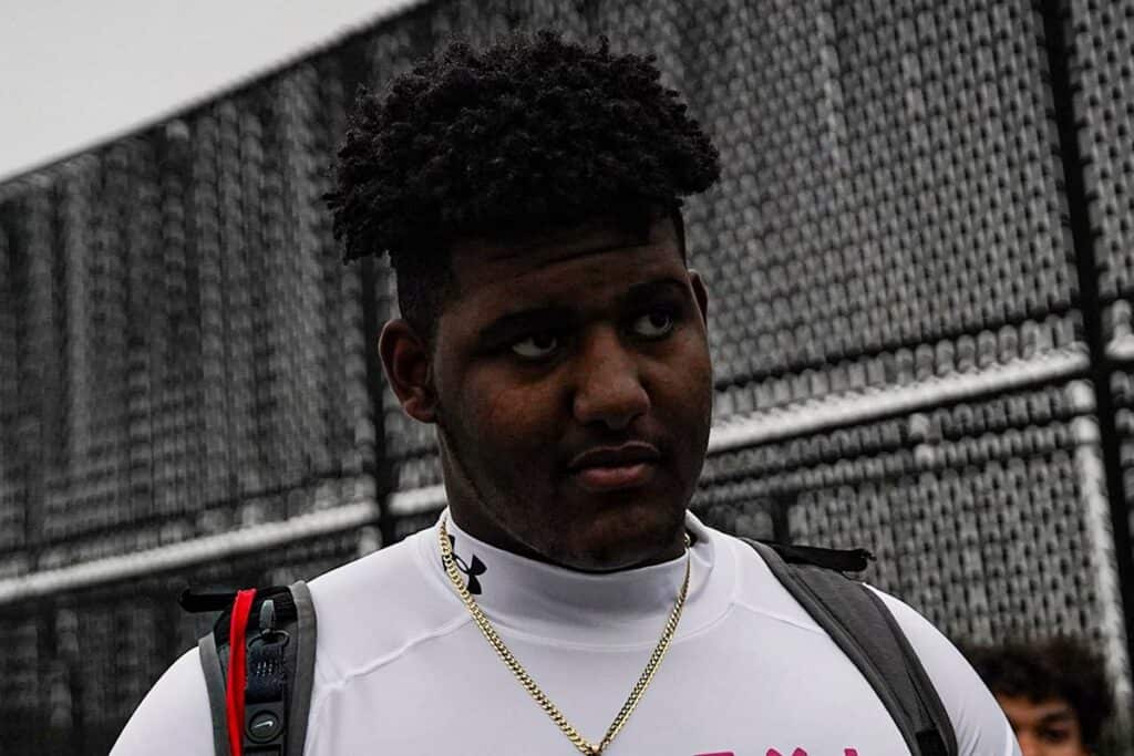 Nyier Daniels commits to UGA football for 2024 class