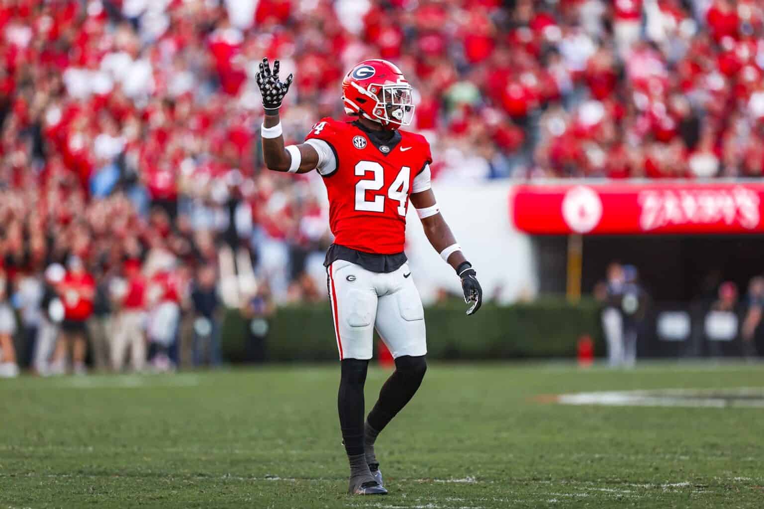 Malaki Starks named to 2024 FWAA All-America First Team