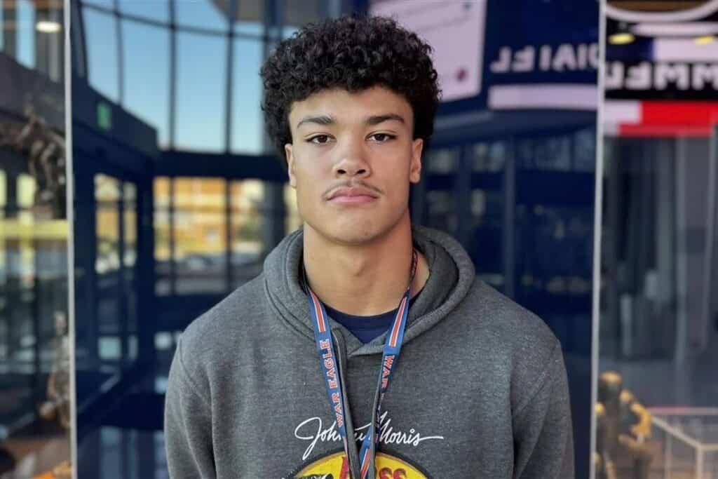 Five-star tight end Kaiden Prothro commits to Georgia football