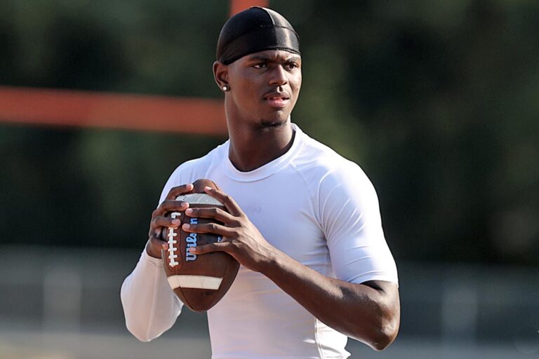 No. 1 overall prospect Jayden Wade commits to Georgia football for 2028